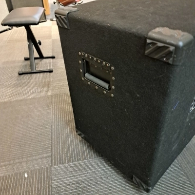 Gear Hunter | SWR GOLIATH III CAB 4X10 700W 4 OHM